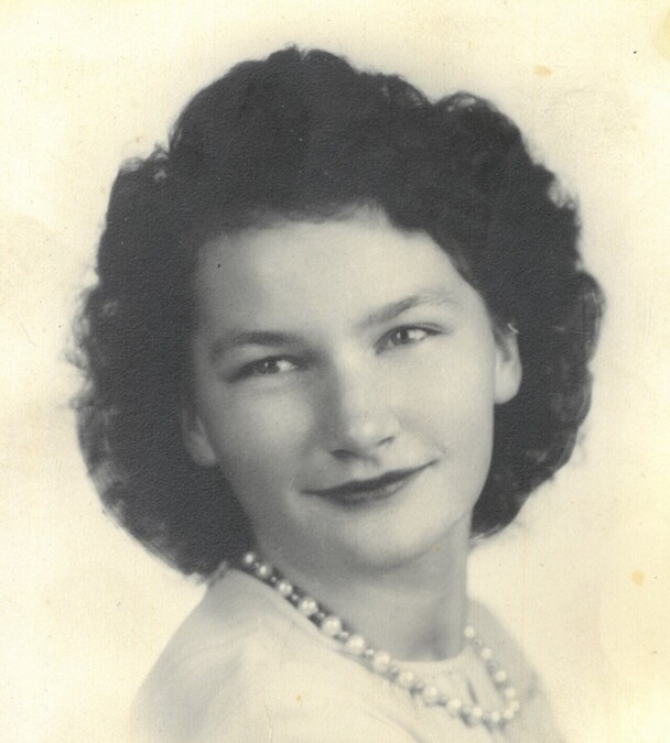 Alice Leach Obituary - NASHVILLE, MI | Daniels Funeral Home